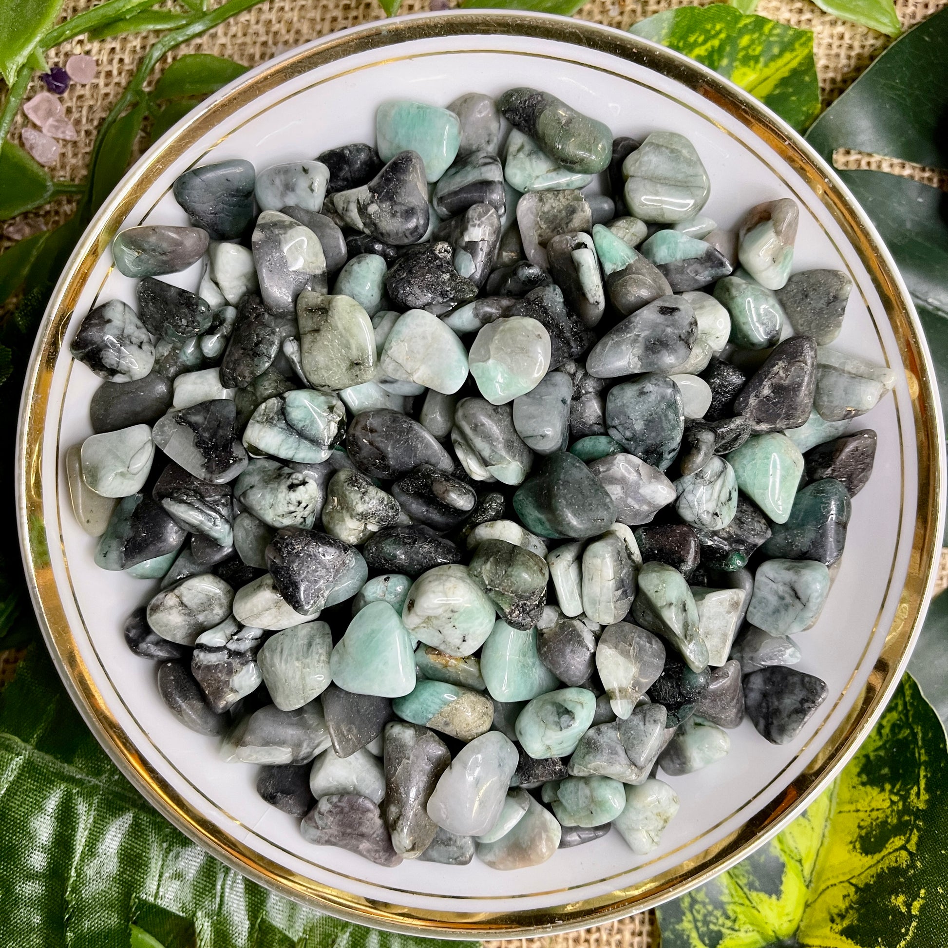 Emerald Chips Bag – Boon’s Crystals